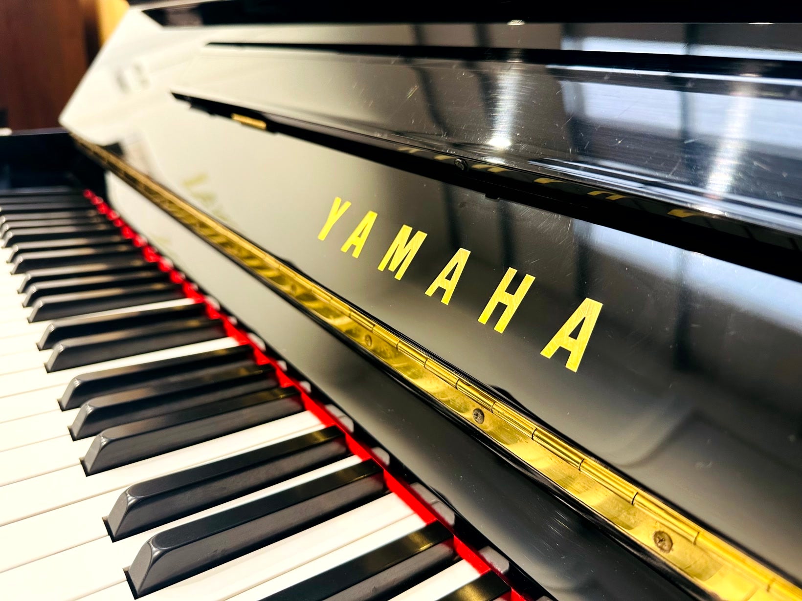 Yamaha MX100A Disklavier (Self-Playing) Upright Piano – Thompson Pianos